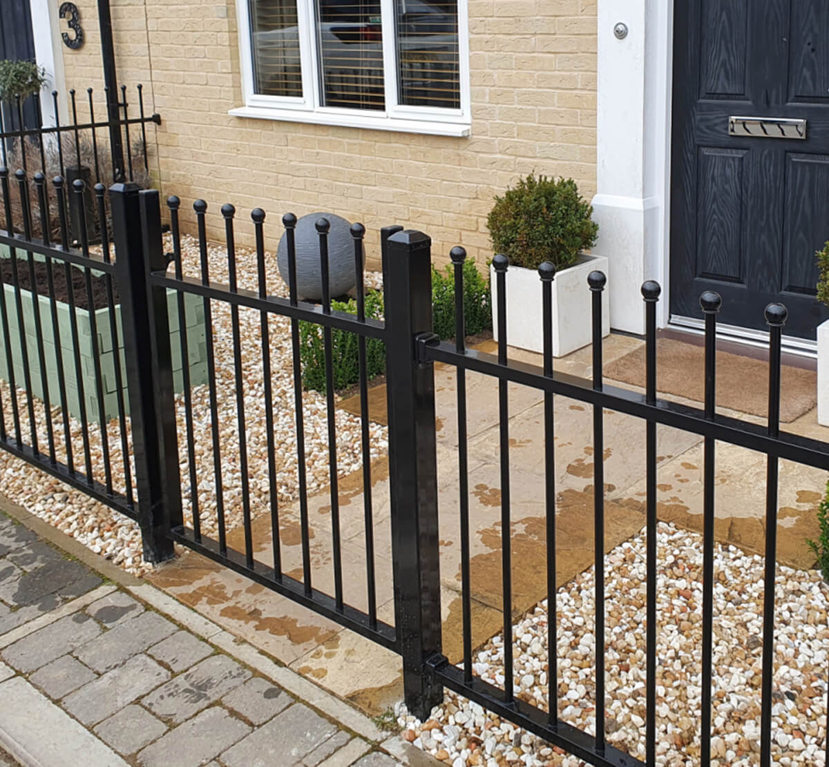 4ft Green ColourRail Gate with Ball Top | ColourFence Rails