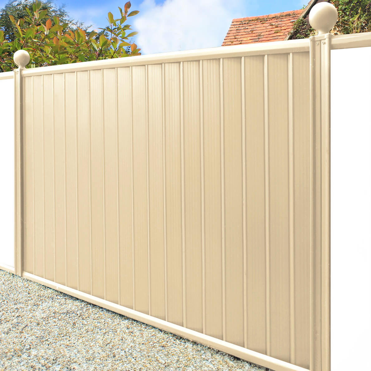 Extra wide Cream Fence with Ball Caps | ColourFence