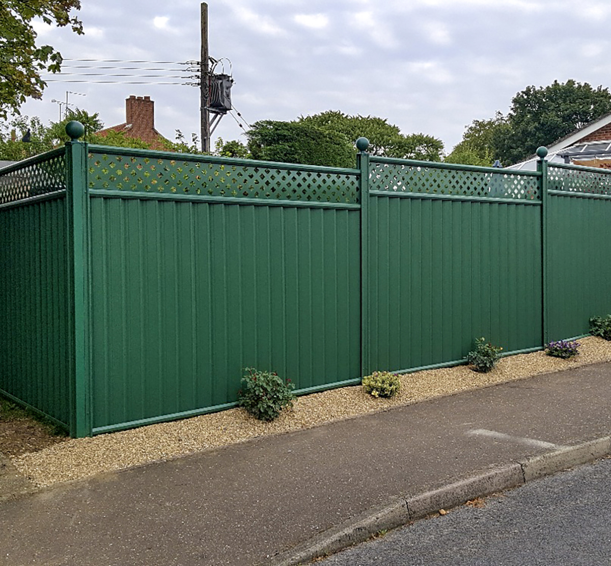 Square Post For Multi-Direction Fence Runs in Green | ColourFence